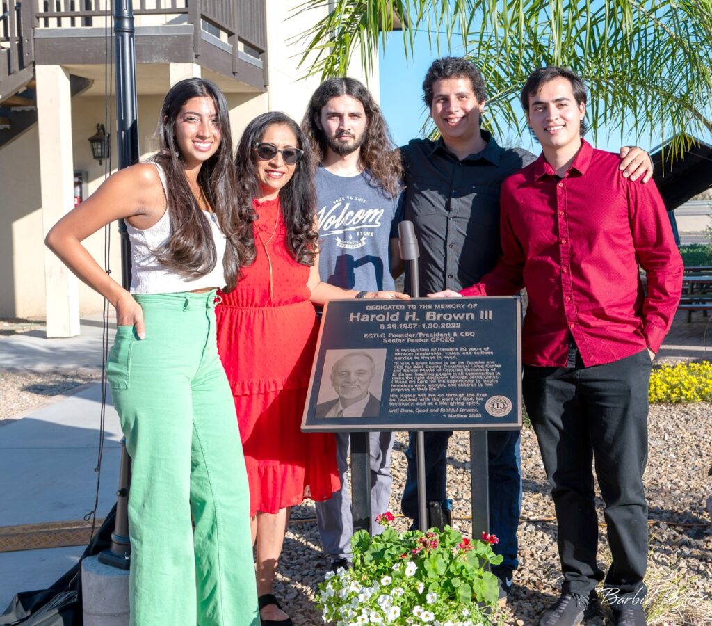 Plaque honors ECTLC founder | The East County Californian