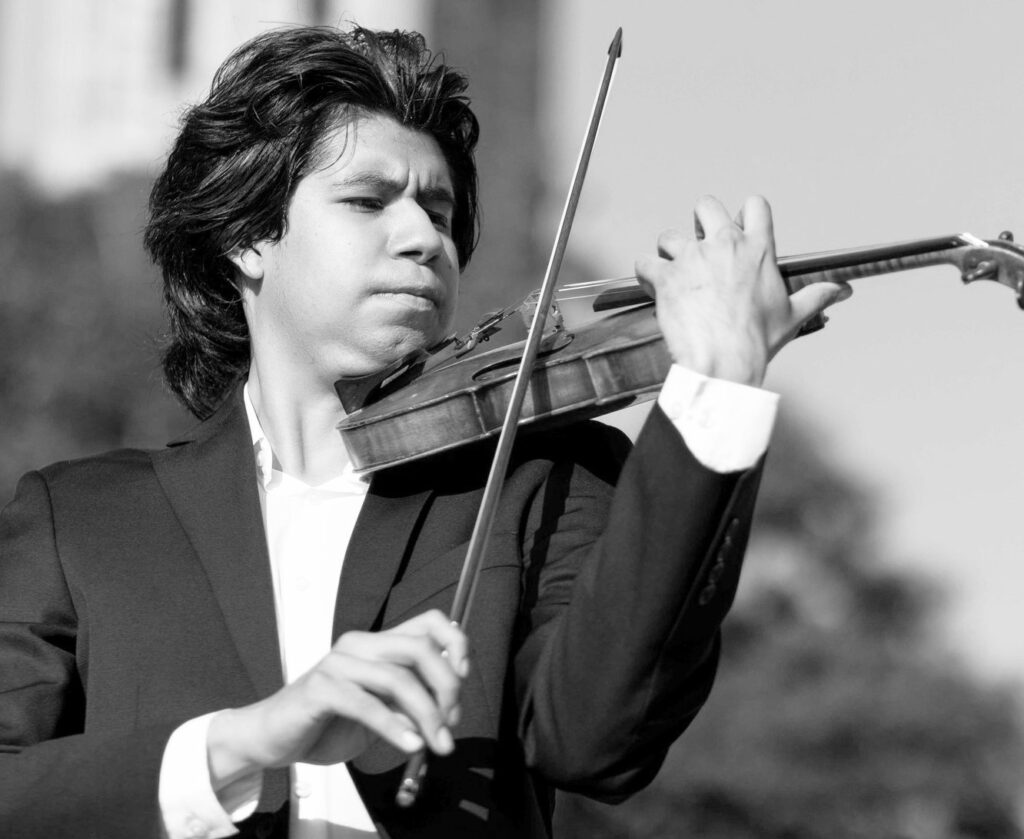 Juilliard violinist returns to his roots in El Cajon | The East County ...